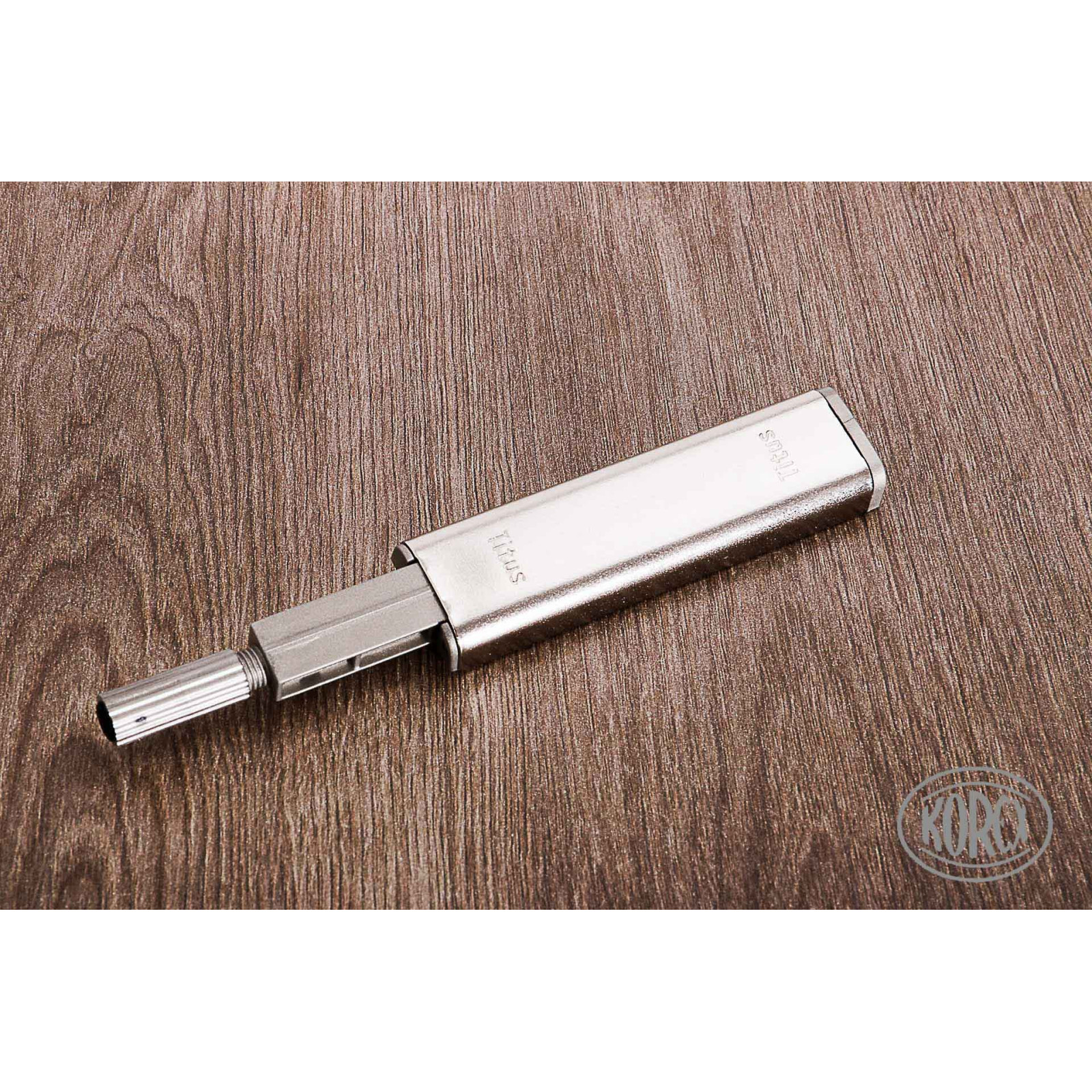 Tip-On Push Latch metalowy Titus